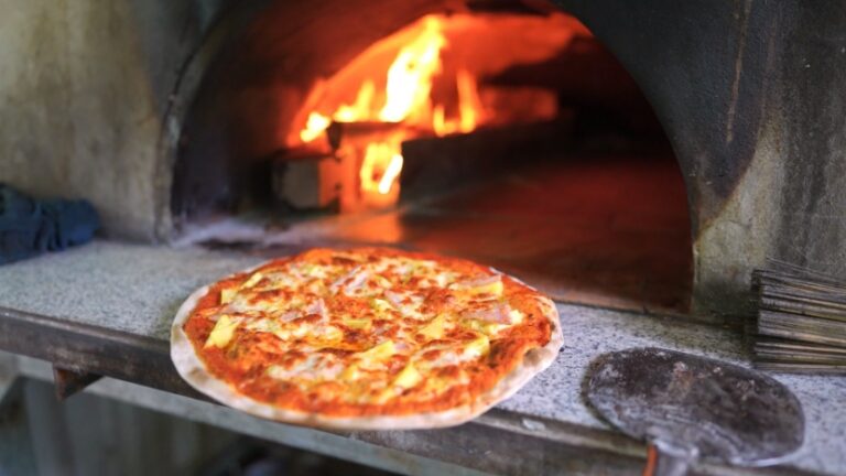 How Big Is a 12 Inch Pizza? - Exploring the True Size